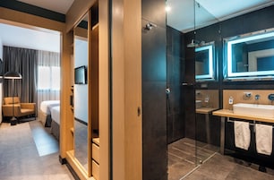 Quarto Standard, 2 camas individuais | Casa de banho