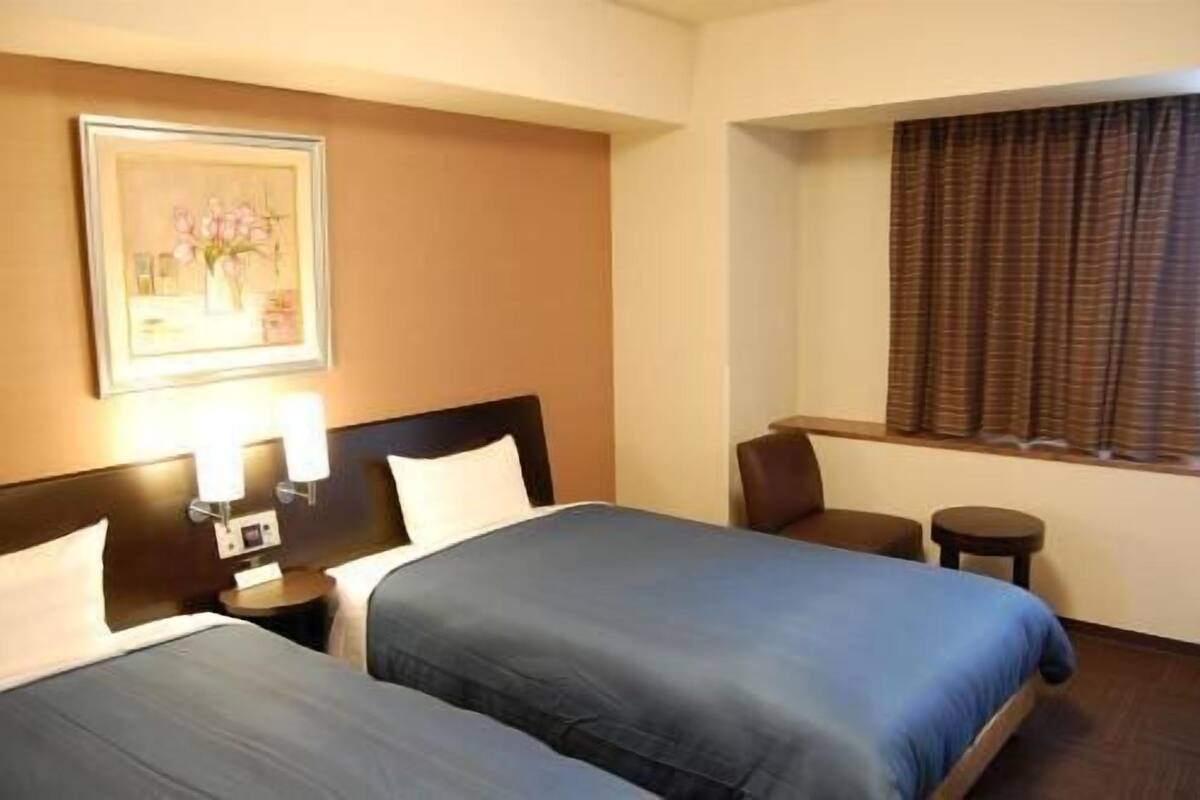 Escrivaninha, Wi-Fi de cortesia, roupa de cama