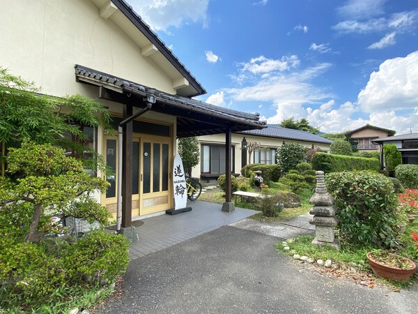 Hasuwa Inn - Japan