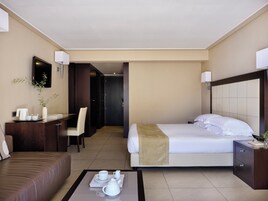 Cofre no quarto, secretária 