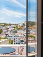 Apartamento superior | Terraço/pátio