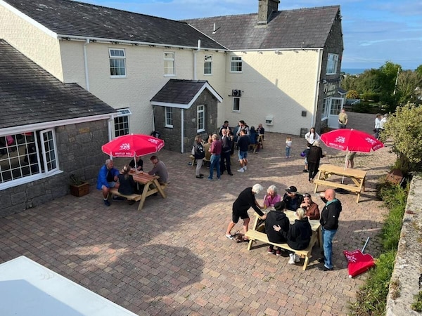 Ty Dderw Country Inn - Anglesey