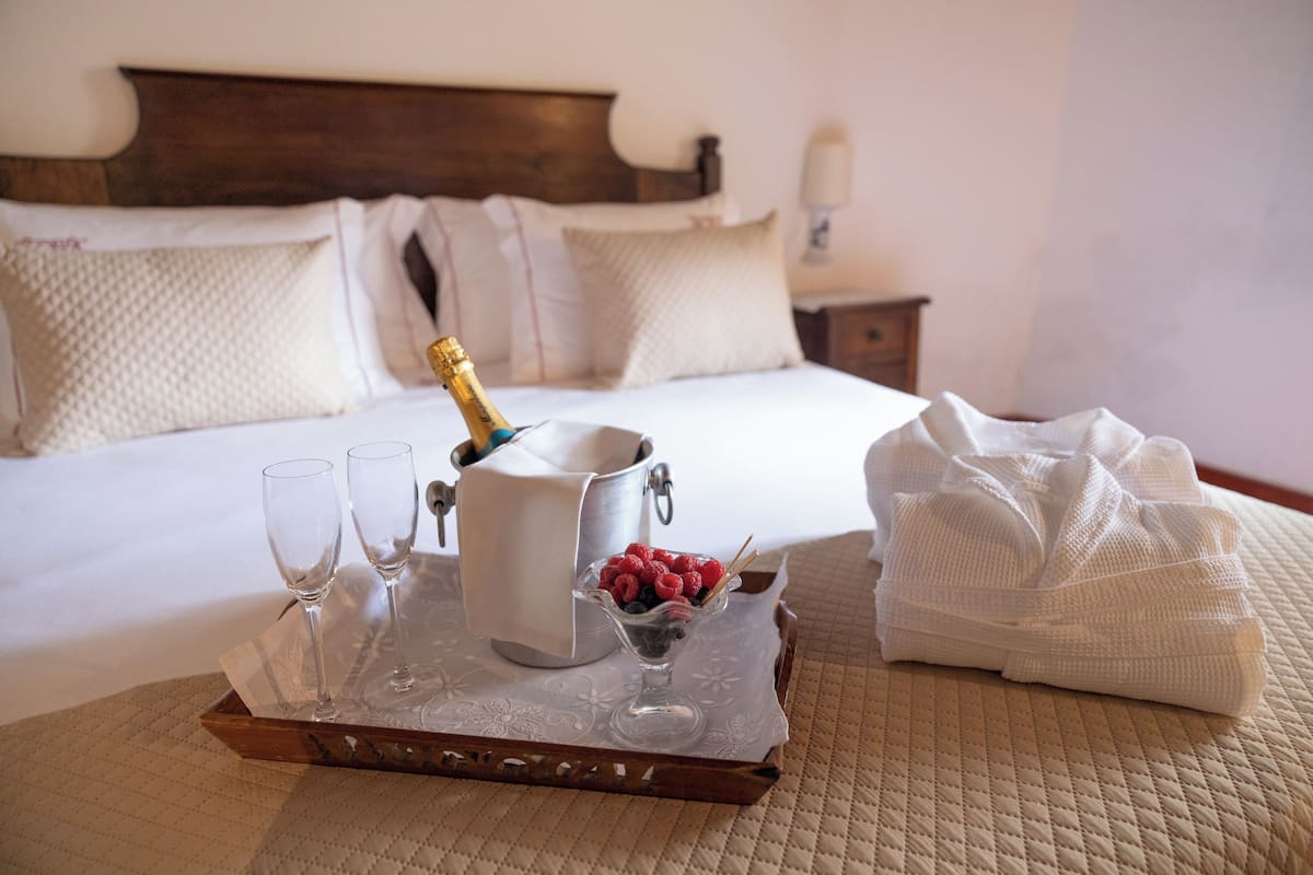 Suite Superior | 1 quarto, com decoração personalizada, com mobília individualizada