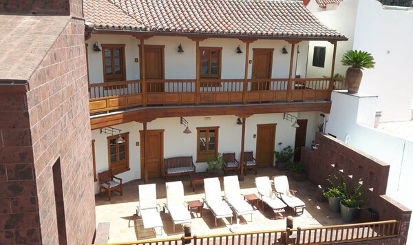 Hotel Rural Fonda De La Tea - Tejeda