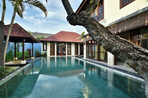 Piscina externa