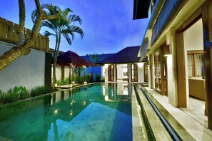 Piscina externa