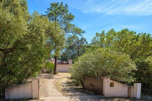 Vila superior, 3 quartos, piscina particular | Terraço/pátio