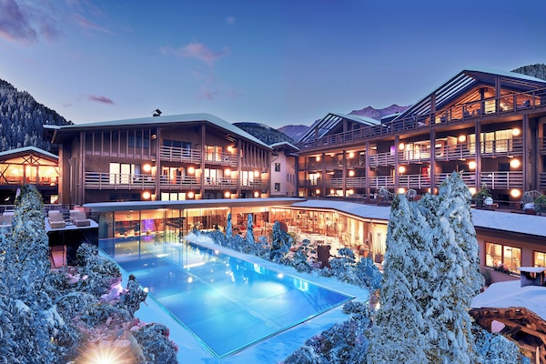 Hotel Quelle Nature Spa Resort - Alpes