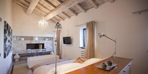 Suite | Cofre no quarto, quartos insonorizados, berços/camas para crianças 