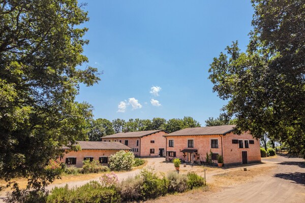 Tenuta Monte La Guardia - Latium