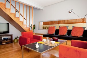 Dúplex | Sala de estar | TV de ecrã plano 