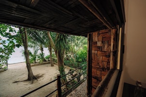Bungalow, vista para a praia, junto à praia | Terraço/pátio interior