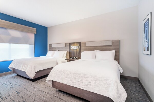 Holiday Inn Express And Suites Columbus Edinburgh By Ihg - Columbus, IN