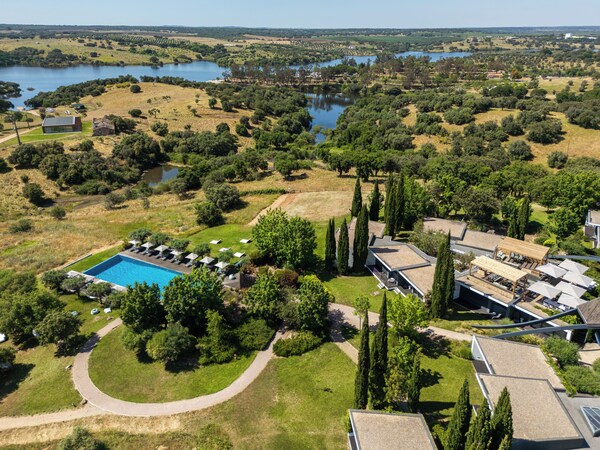 Herdade Da Cortesia Hotel - Avis