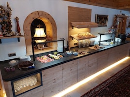 Buffet de pequeno-almoço