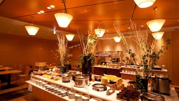 Café da manhã com buffet todos os dias (JPY 1850 por pessoa)