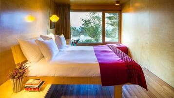 Quarto Duplo, vista para a montanha | 1 quarto, edredões de penas, camas de colchão viscoelástico, secretária