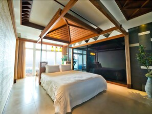 Quarto de Luxo, 1 cama king-size, vista para a praia | Secretária, cortinas/cortinados opacos, camas desdobráveis 