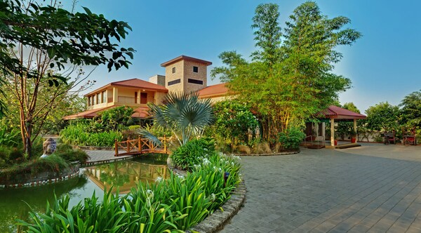 The Fern Gir Forest Resort, Sasan Gir - A Fern Crown Collection Resort - Gujarat