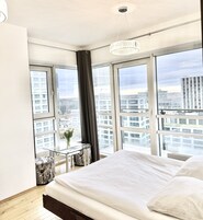 Apartamento de Luxo, 2 quartos (60m2) | Roupa de alta qualidade, cofre no quarto, quartos insonorizados