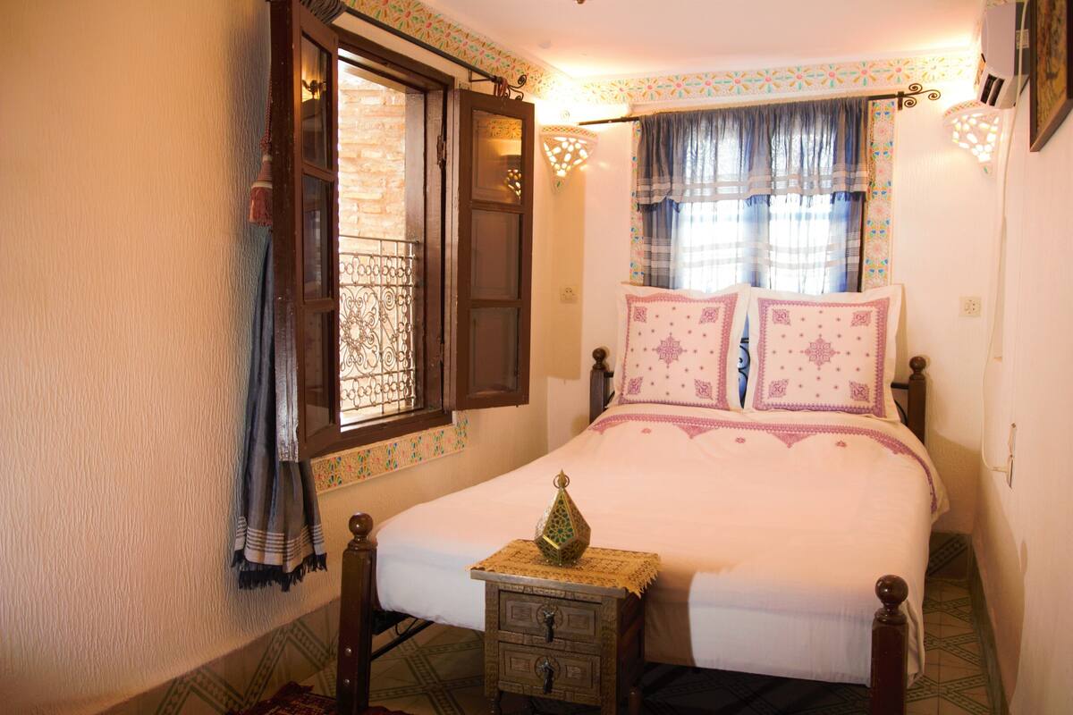 Quarto Duplo, vista para o jardim (Kamar) | 1 quarto, roupa de alta qualidade, camas de colchão Select Comfort