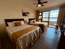 Quarto Duplo | Roupa de cama fornecida 