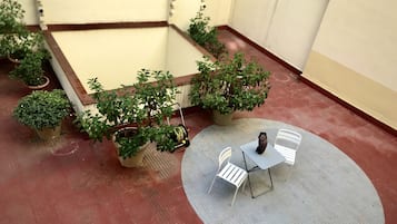 Quarto Individual Standard | Terraço/pátio interior