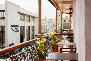 Quarto Triplo Familiar, varanda, Vista para a cidade | Vista da varanda