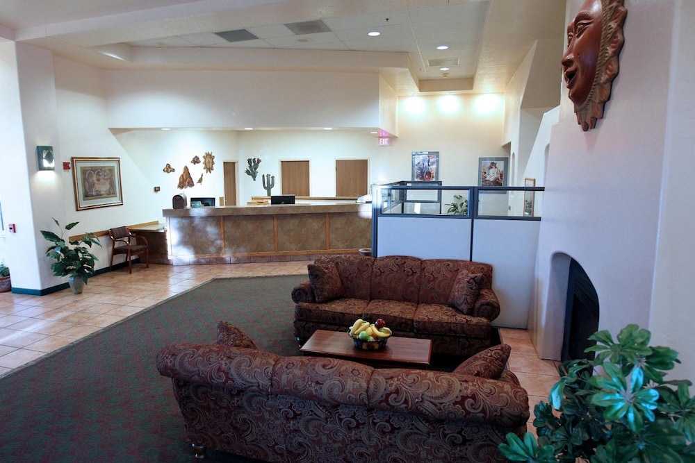 Gateway Studio Suites - Sonora