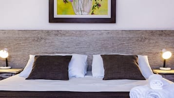 Quarto Familia (Pet Friendly) | Minibar, com decoração personalizada, Wi-fi grátis