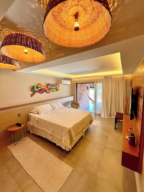 Suíte luxo, sacada, vista para o oceano | Cortinas blackout, Wi-Fi de cortesia, roupa de cama