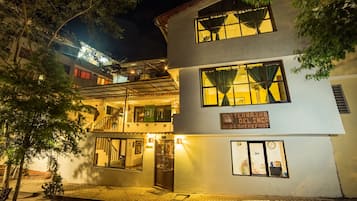 Fachada do alojamento