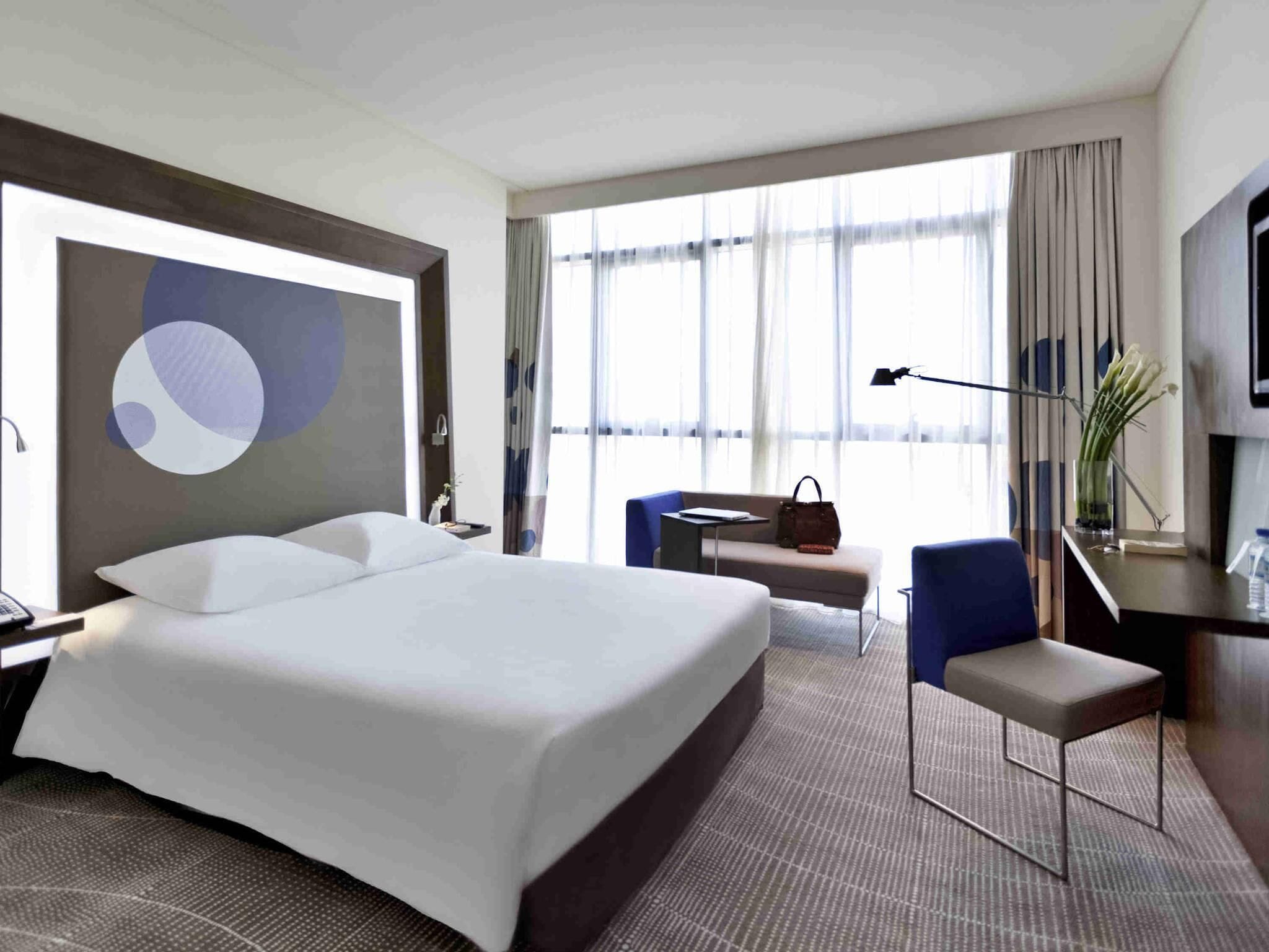 Quarto Duplo Superior, 1 cama de casal | Roupa de alta qualidade, minibar, cofre no quarto 