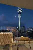 Apartamento executivo, 2 quartos, para não fumantes, vista para o porto | Terraço/pátio