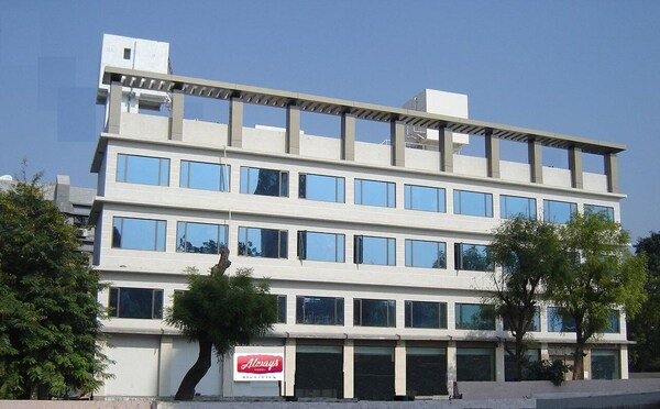 Riverview Hotel - Ahmedabad