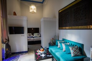 Televisor de ecrã plano de 32 polegadas com canais via satélite 