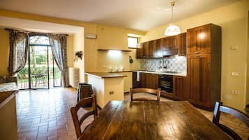 Apartamento Familiar em Condomínio Fechado | Cozinha privada | Produtos de limpeza