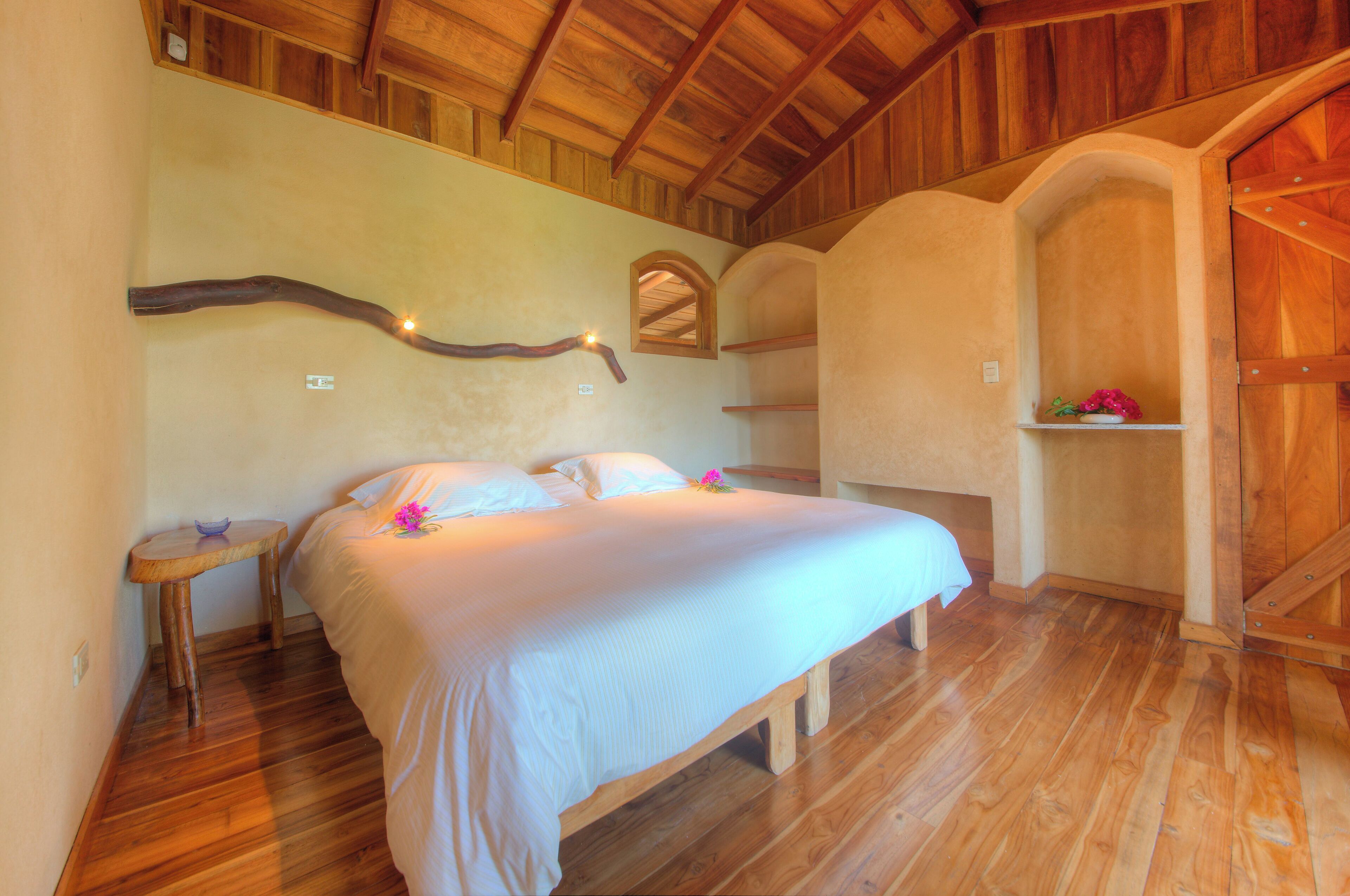 Hotel Mystica in Santa Rosa – Hotels.com