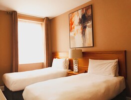 Quarto Twin | Ferro/tábua de engomar, Wi-fi grátis, roupa de cama fornecida 