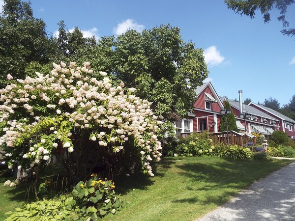 The Vermont Inn - New England
