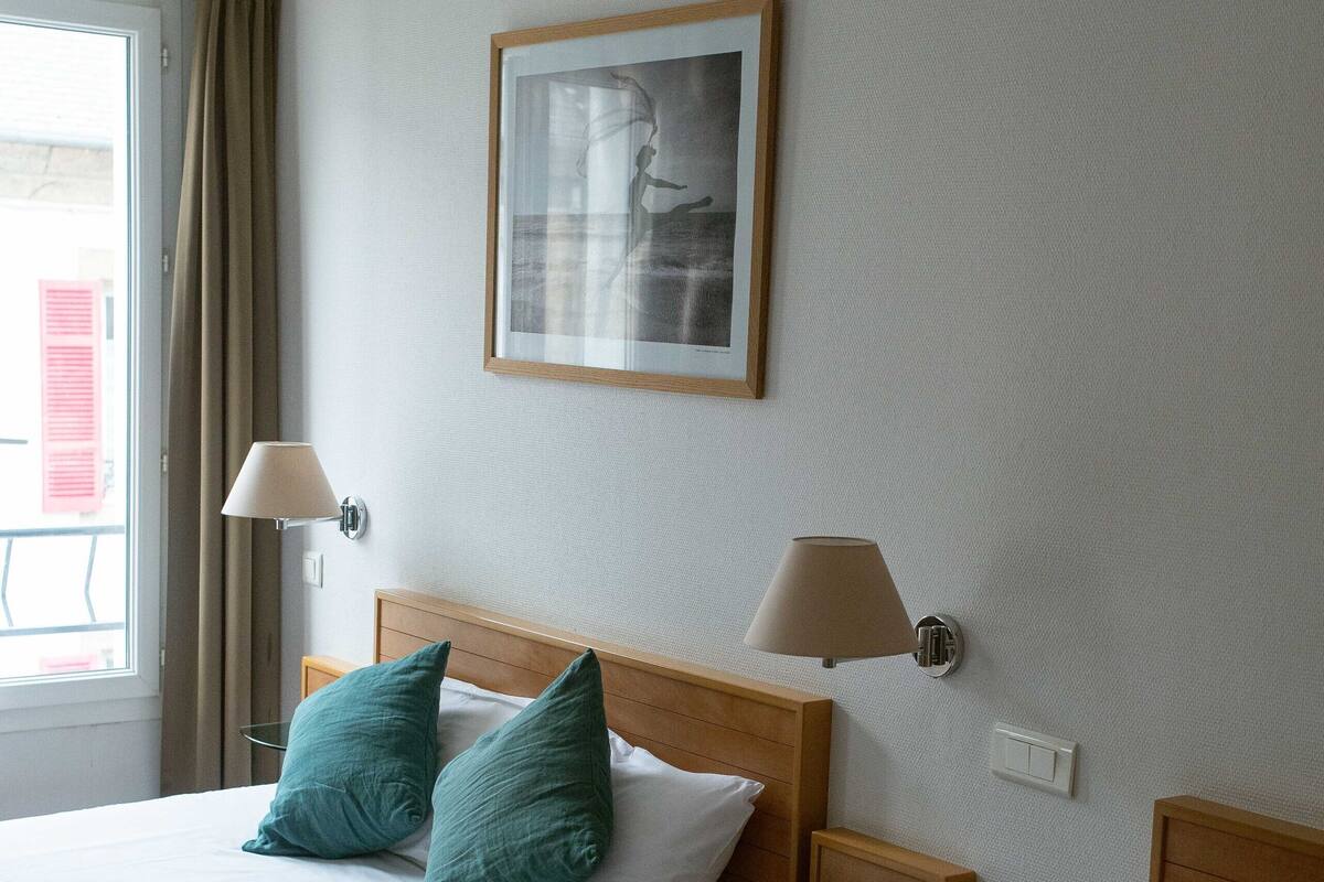 Quarto triplo | Quartos à prova de som, berços (sobretaxa), Wi-Fi de cortesia