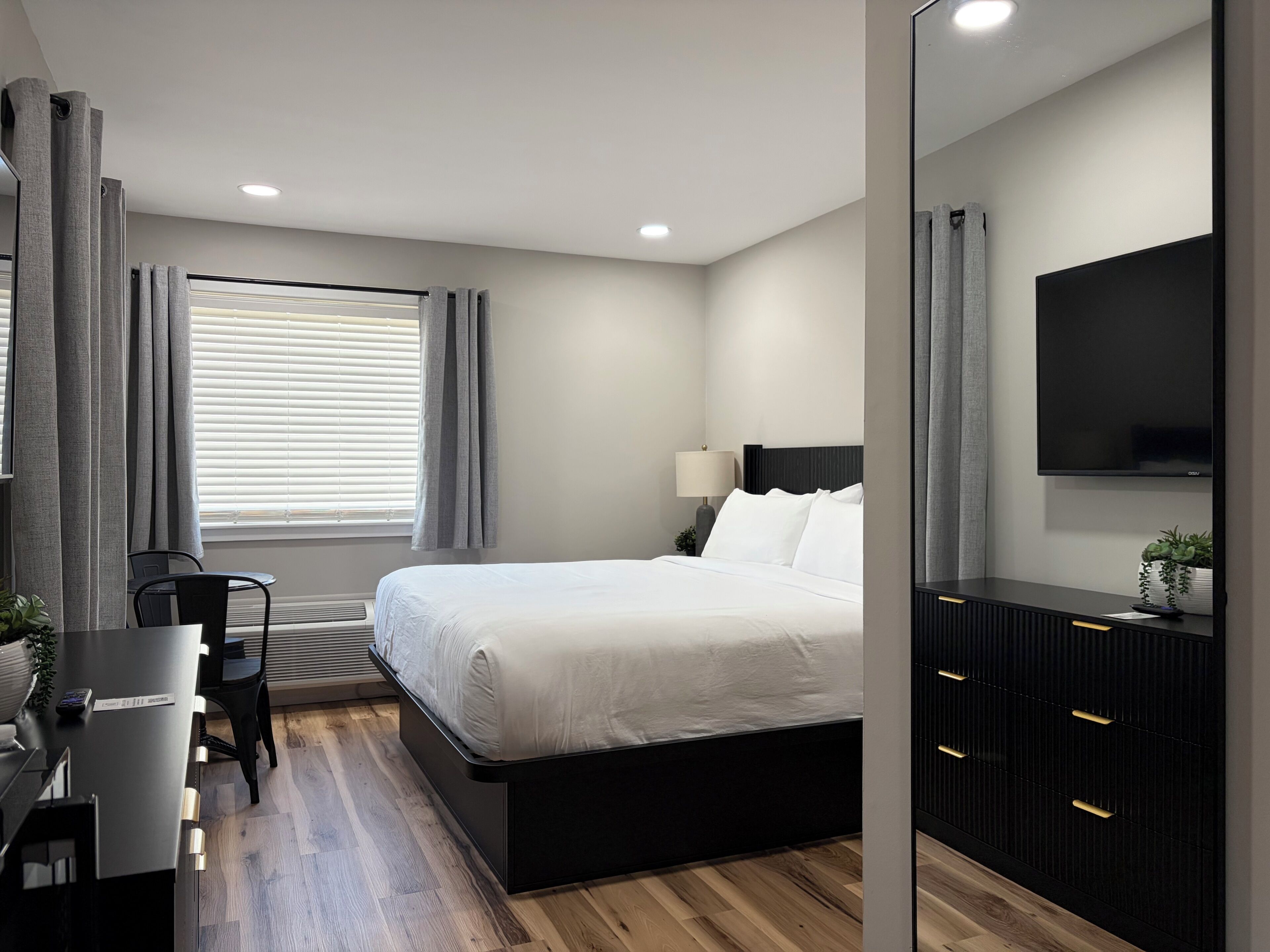 Quarto luxo, 1 cama King | Roupas de cama premium, individualmente decorados