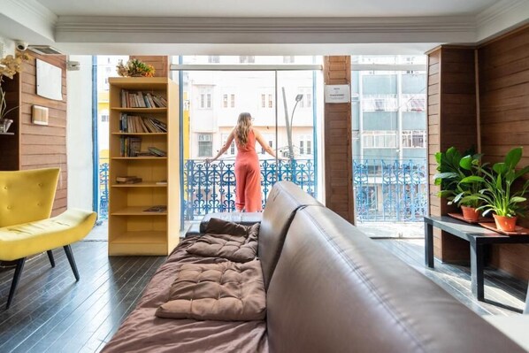 Smart TV de 32 polegadas com canais digitais, televisor 