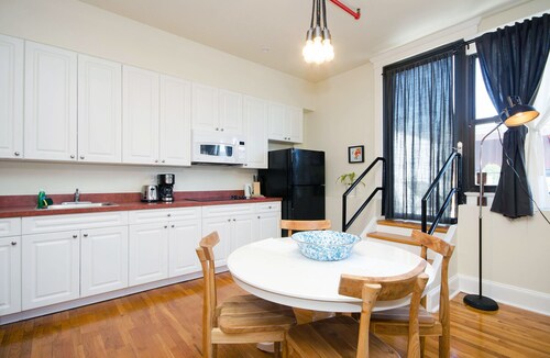 The Box House Hotel Reviews, Deals & Photos 2024 - Expedia