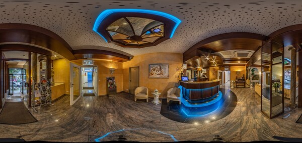 Hotel Astro - Stuttgart