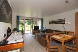 Apartamento Superior em Condomínio Fechado, 2 camas individuais, não fumadores, terraço | Sala de estar