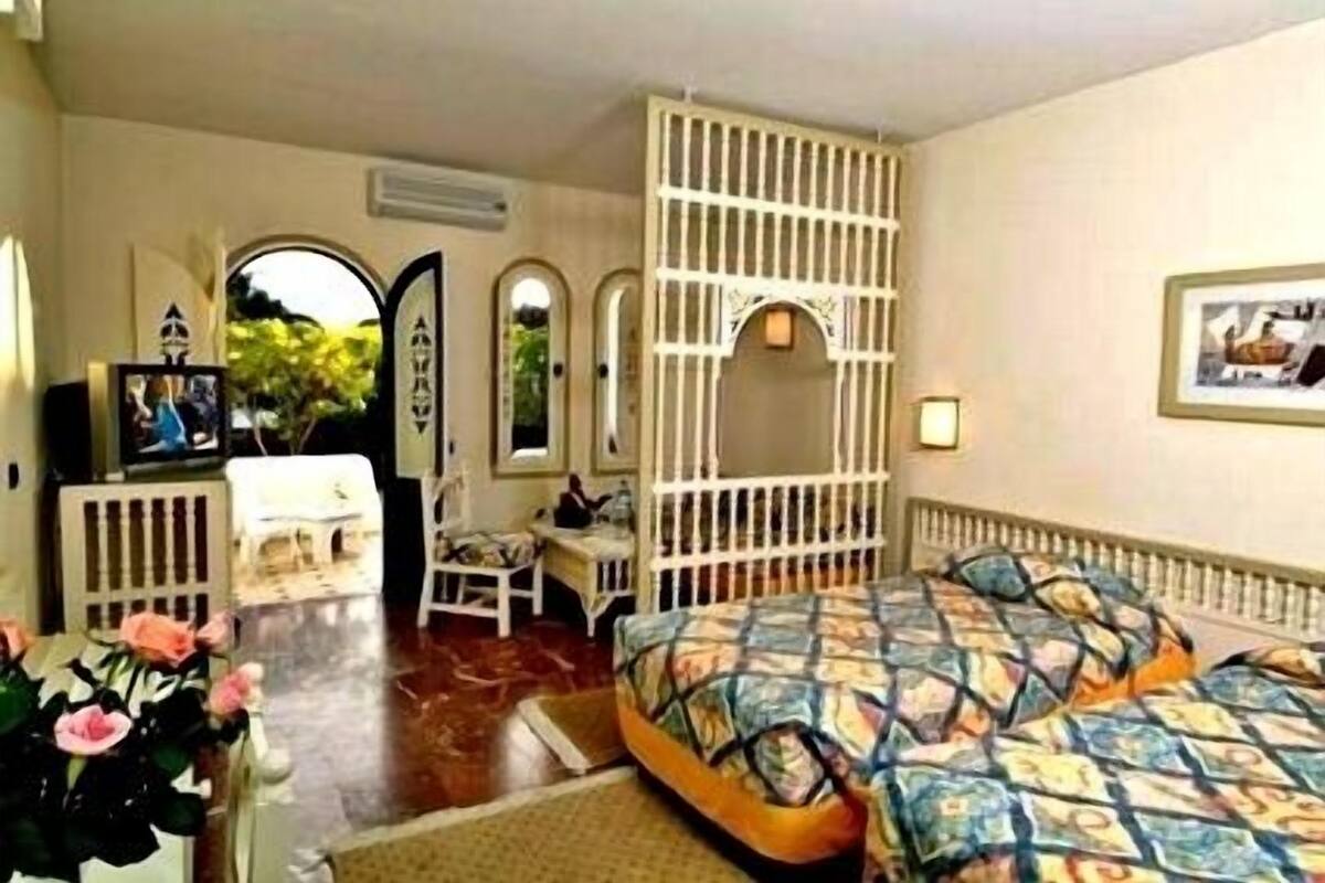Quarto triplo | Cofres nos quartos