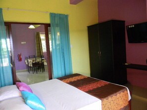 Camas Select Comfort, cofres nos quartos, individualmente decorados