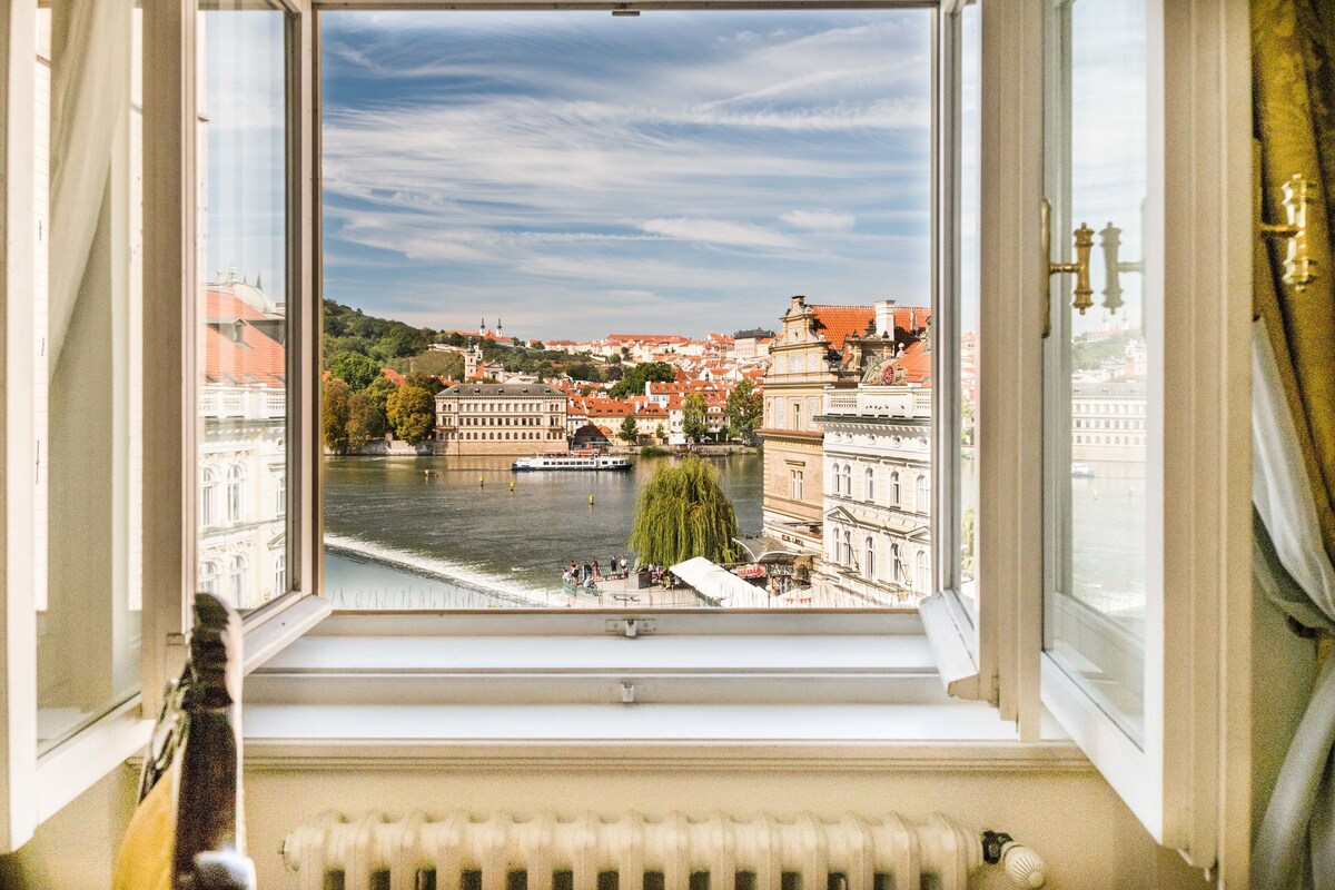 Charles Bridge Palace Reviews, Deals & Photos 2023 - Expedia