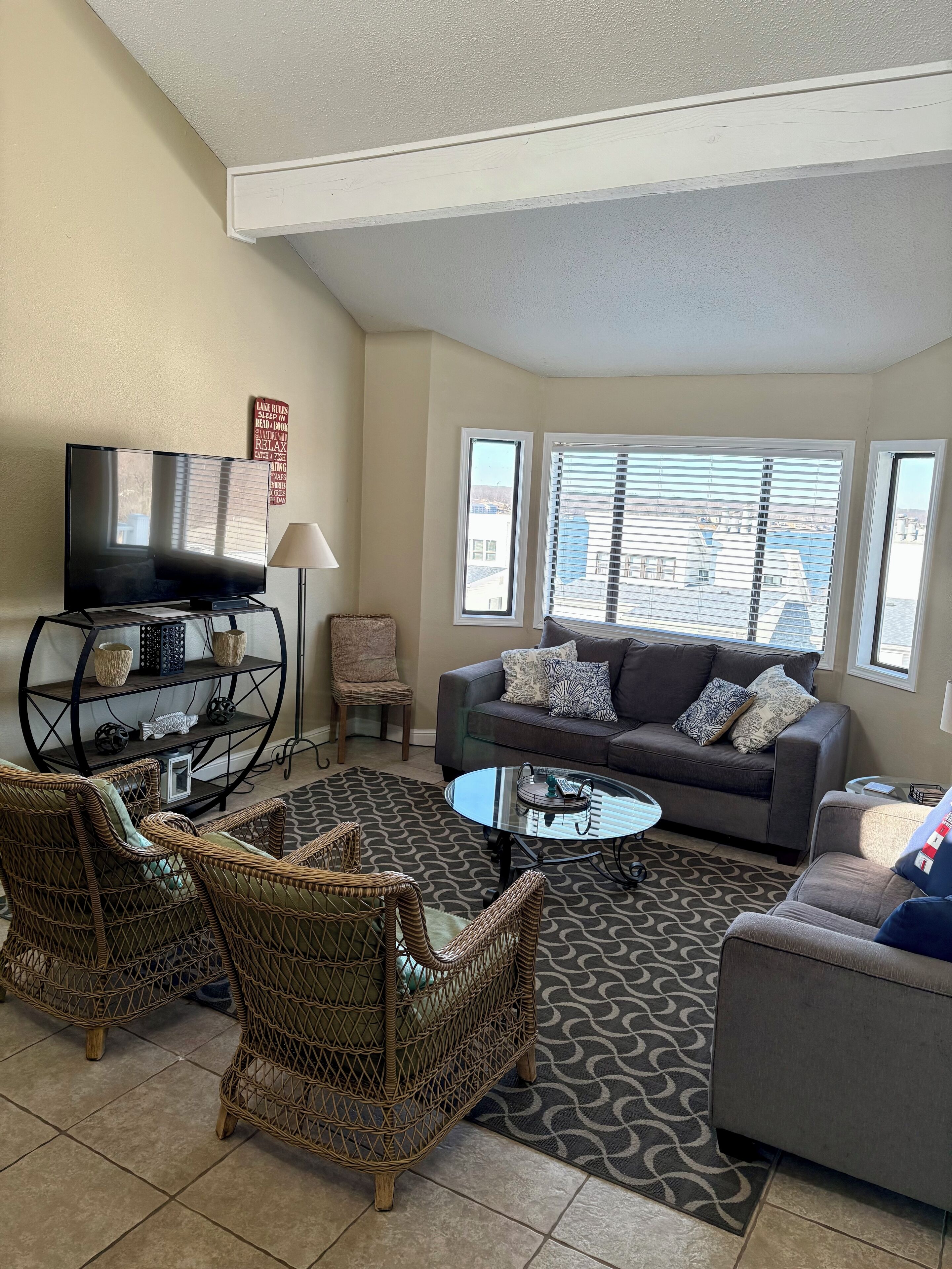 Best Value, View, And Location!!!! - Osage Beach, MO